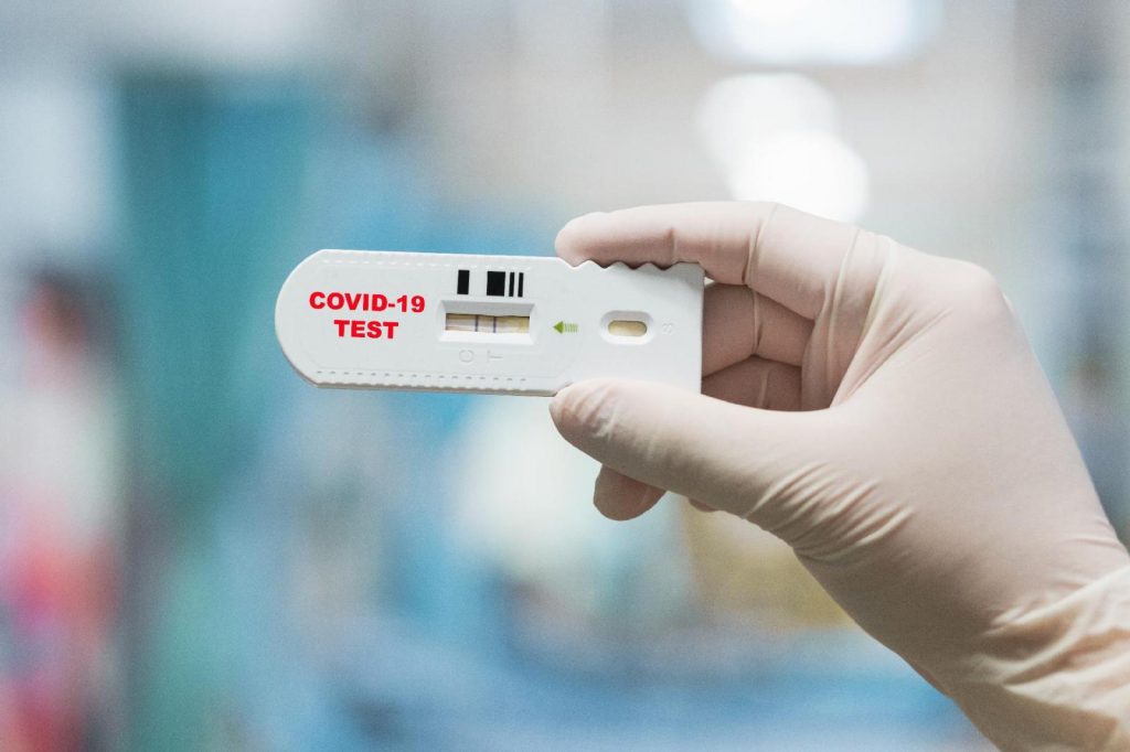 Conheça os diferentes tipos de teste para Covid-19 – Laboratório Rebouças